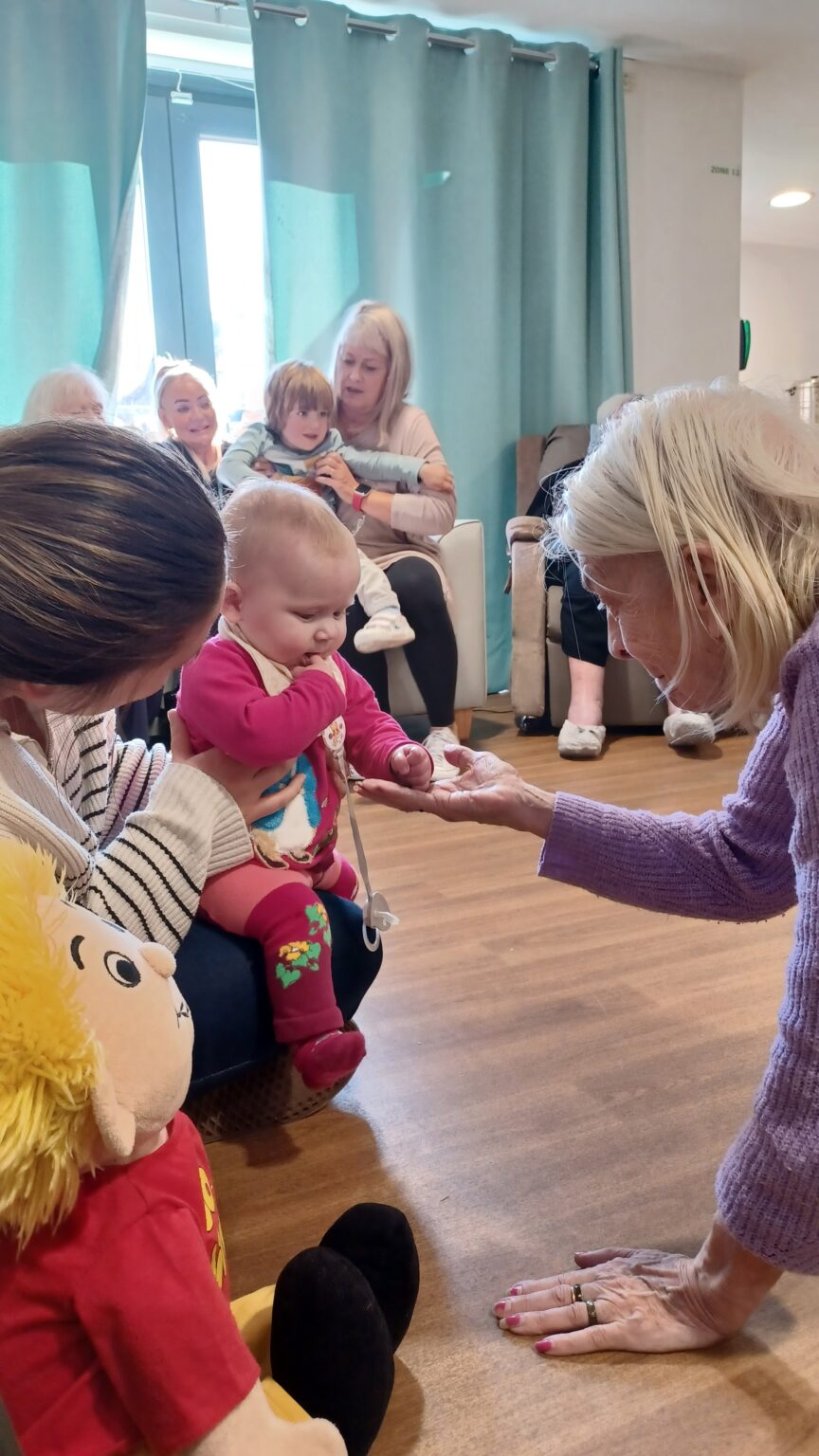 Jo Jingles sessions bring young and old together at Barley View - Syncora Care